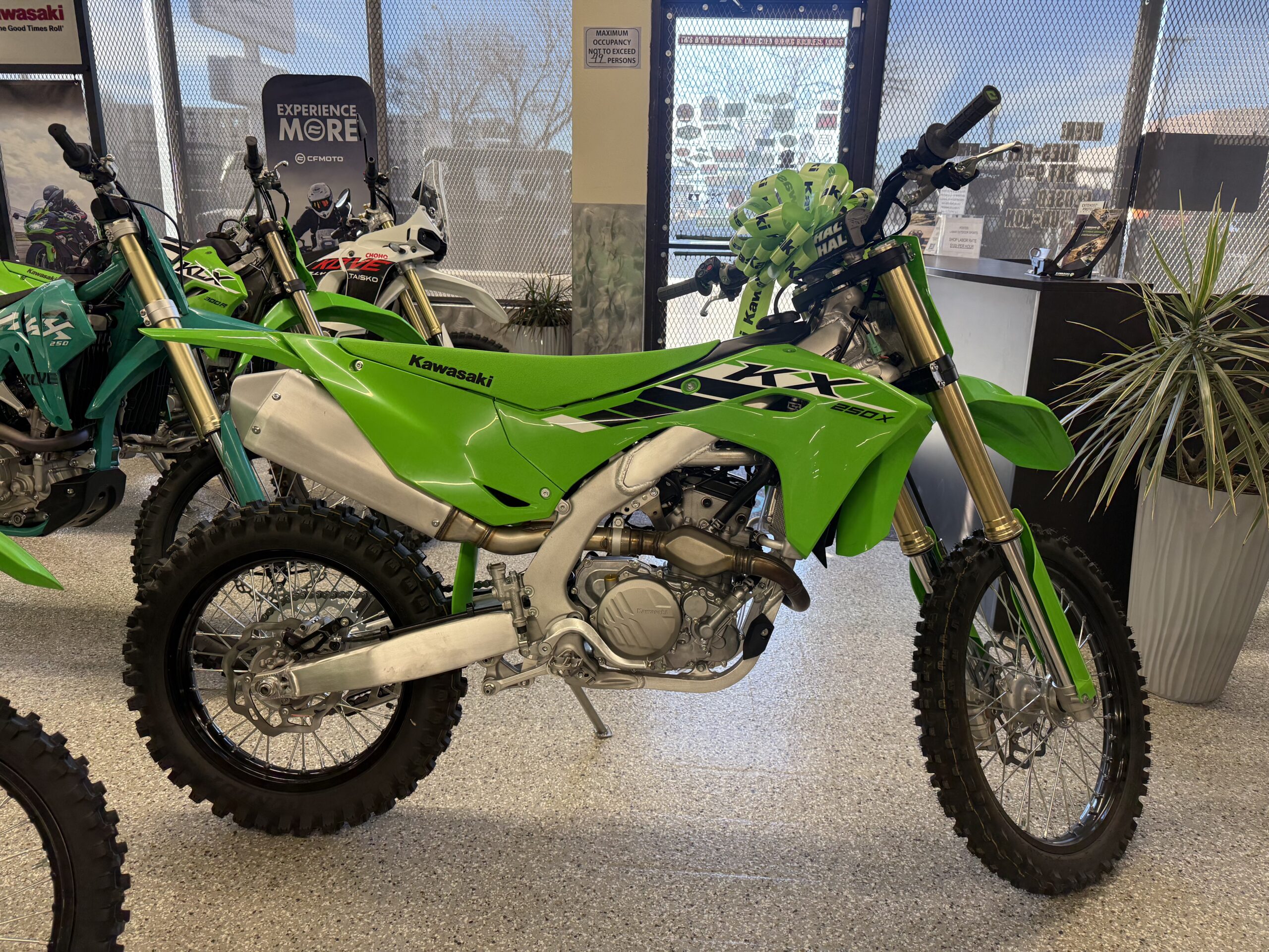 2025 Kawasaki Ridge HVAC Utility SxS - Lamar Outdoor Sports